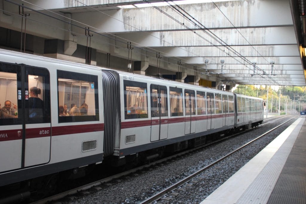 Colosseum Hours - When is the best time to visit the Roman Colosseum